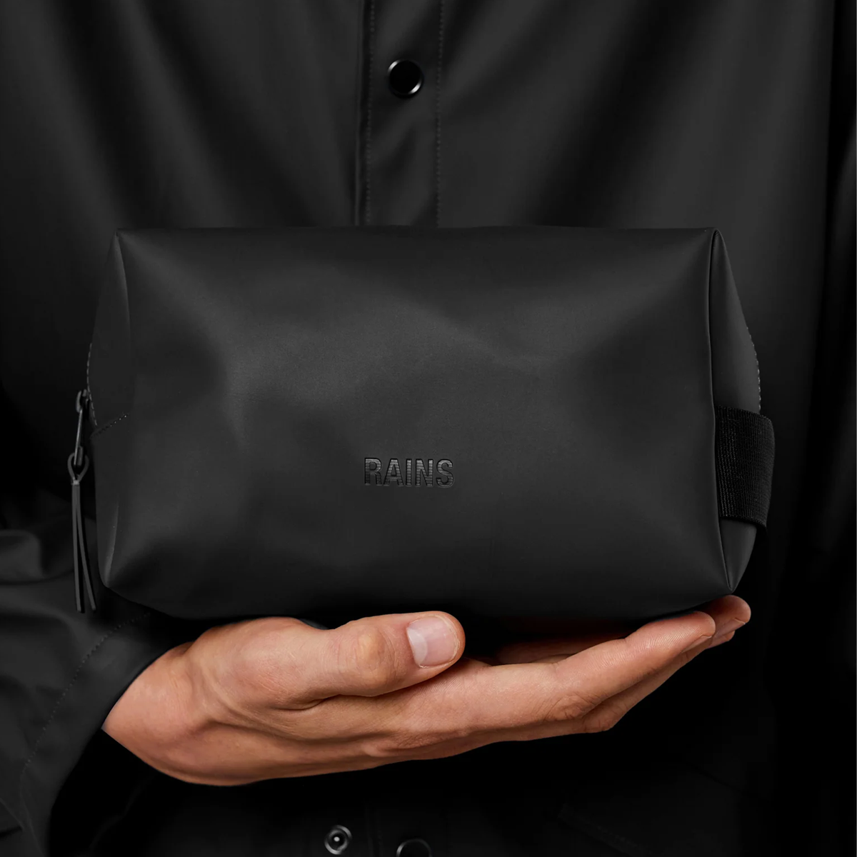 Ss22 Wash Bag Small Black - Rains | Fleux
